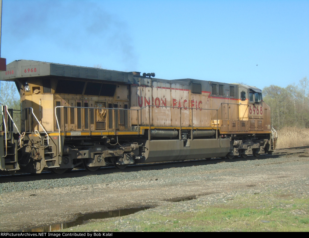 from the Northwest UP 6968 CP 8840 Eastbound